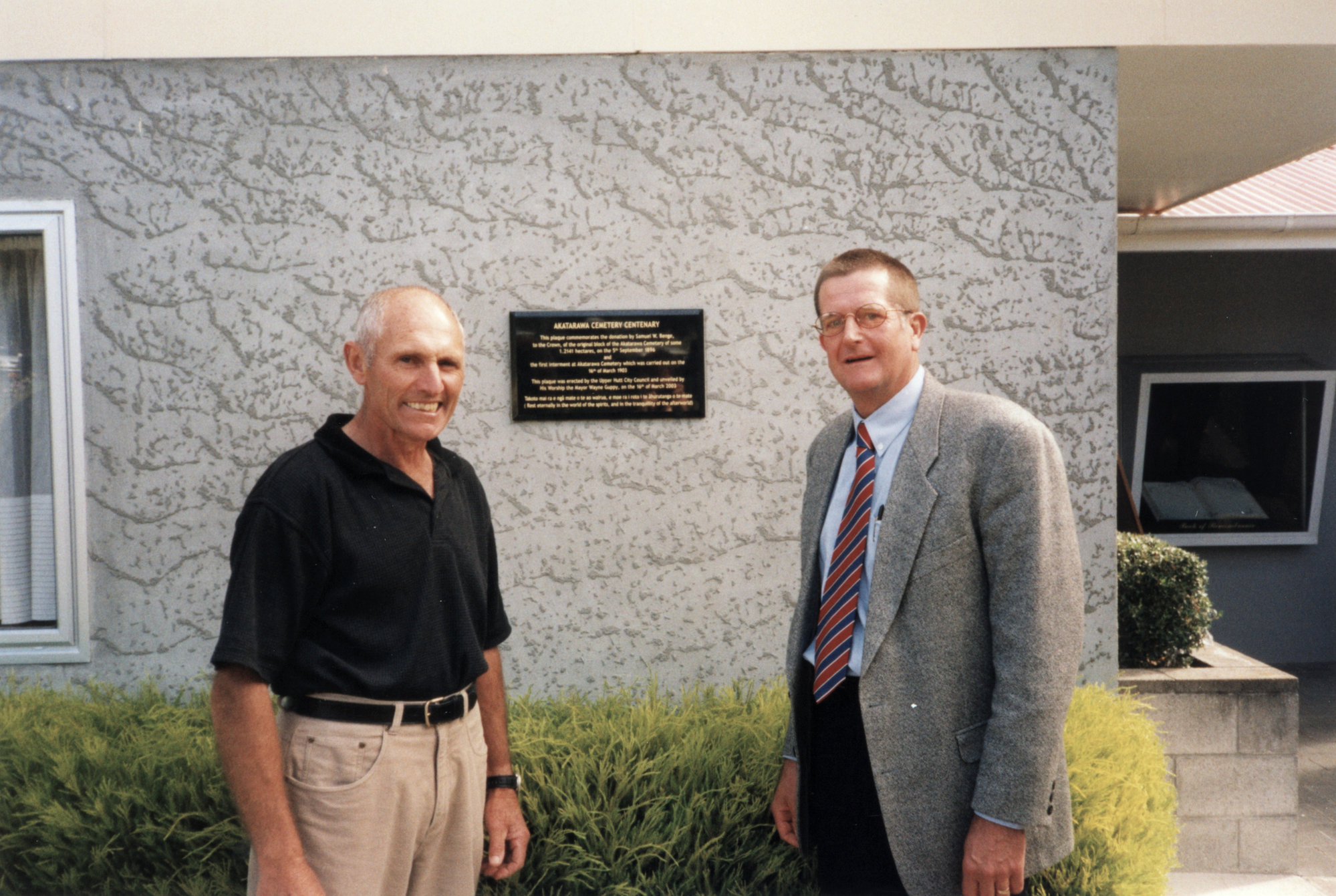 Akatarawa Cemetery centenary; Sexton Neil Whiteman and mayor Wayne ...