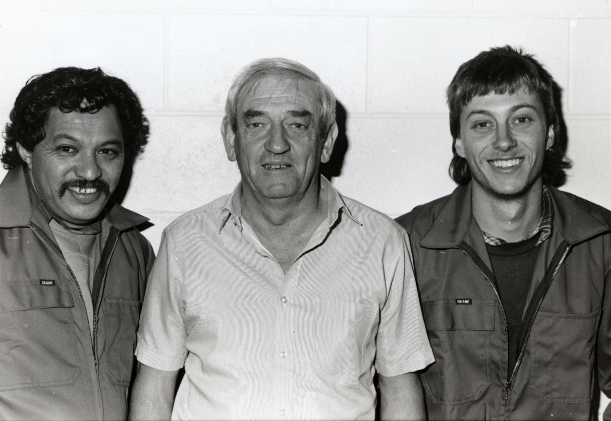 Leo Ferris Motors staff, 8 Goodshed Road; Bernie Wilson, Leo Ferris and ...
